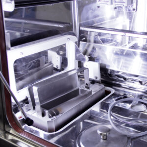 ELIZA Series - Shielded Laminar Flow Isolator